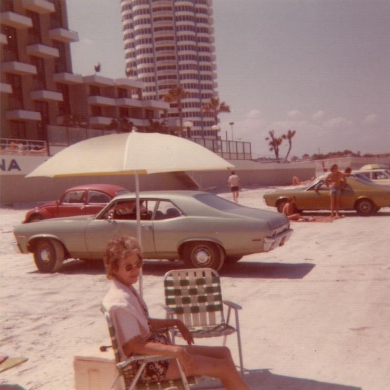35 Fascinating Photos Capture Everyday Life of Daytona Beach in the ...