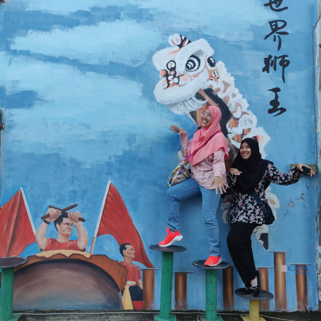 Jalan-Jalan di Muar Mural Street (Muar Cultural Walk)