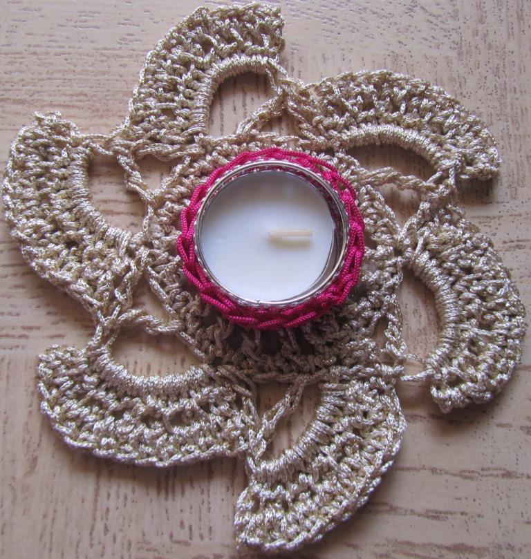 Sweet Nothings Crochet: TEA LIGHT HOLDER 1