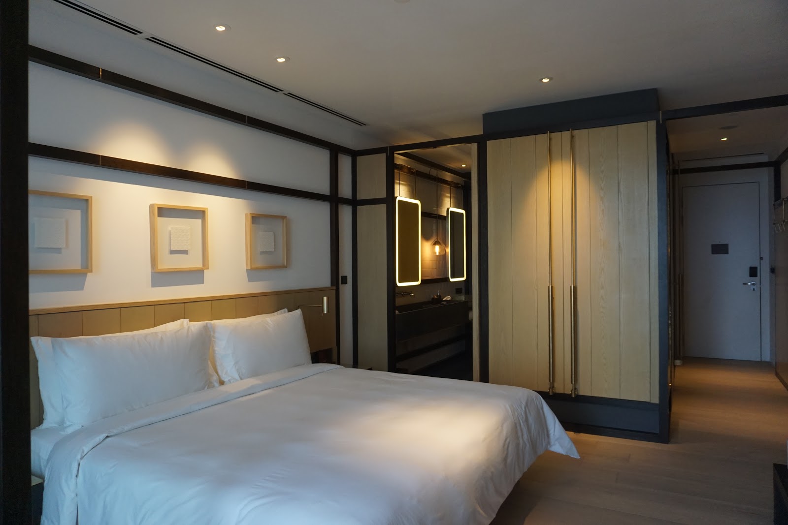 PENGALAMAN MENGINAP DI BILIK STUDIO (STUDIO ROOM) HOTEL ALILA BANGSAR