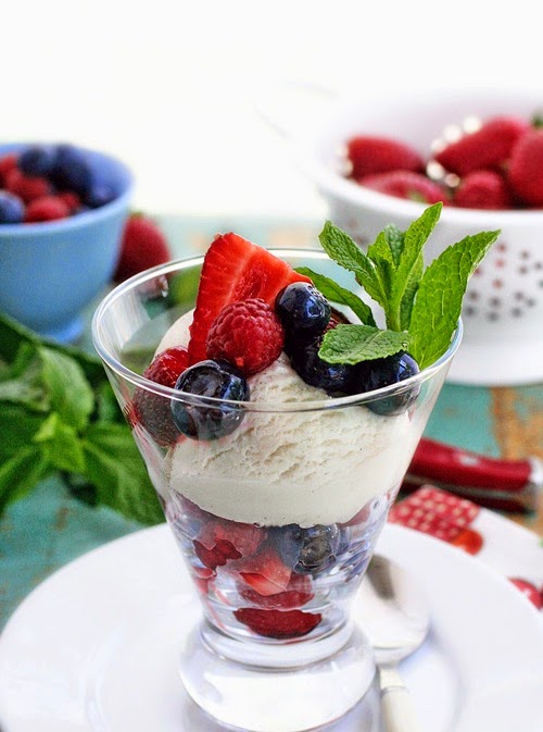 Vanilla Berry Parfaits Recipe
