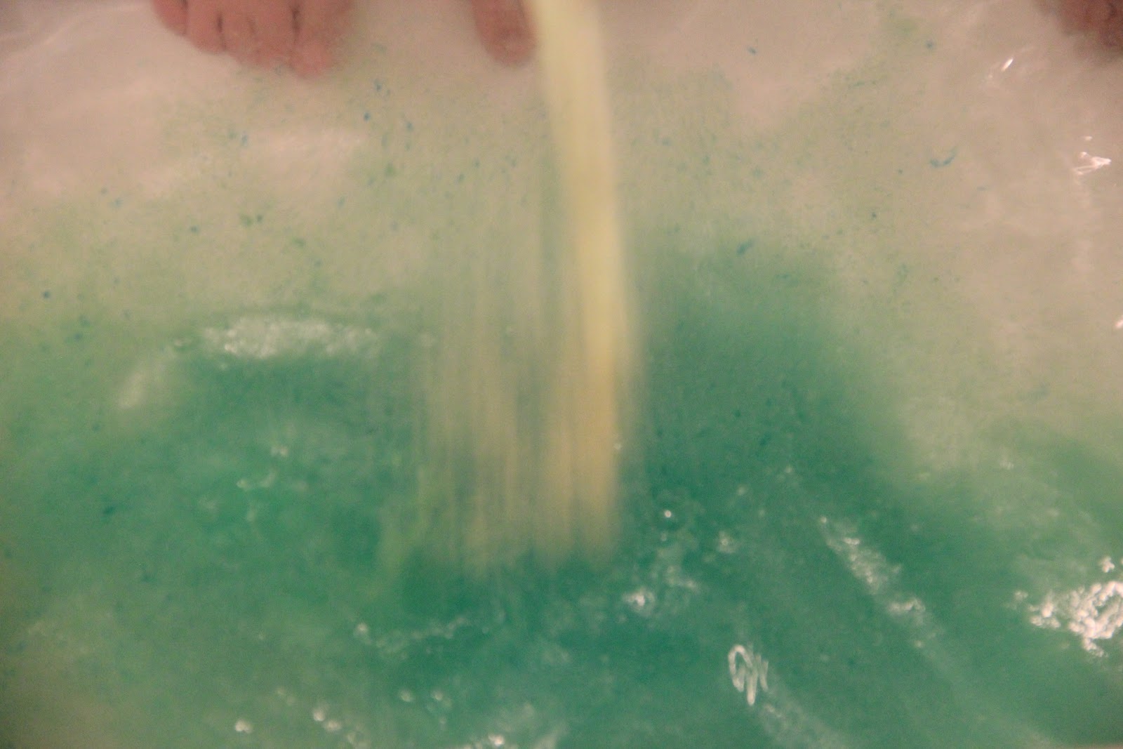 My Life as a Princess in a House full of Knights: Squishy Baff