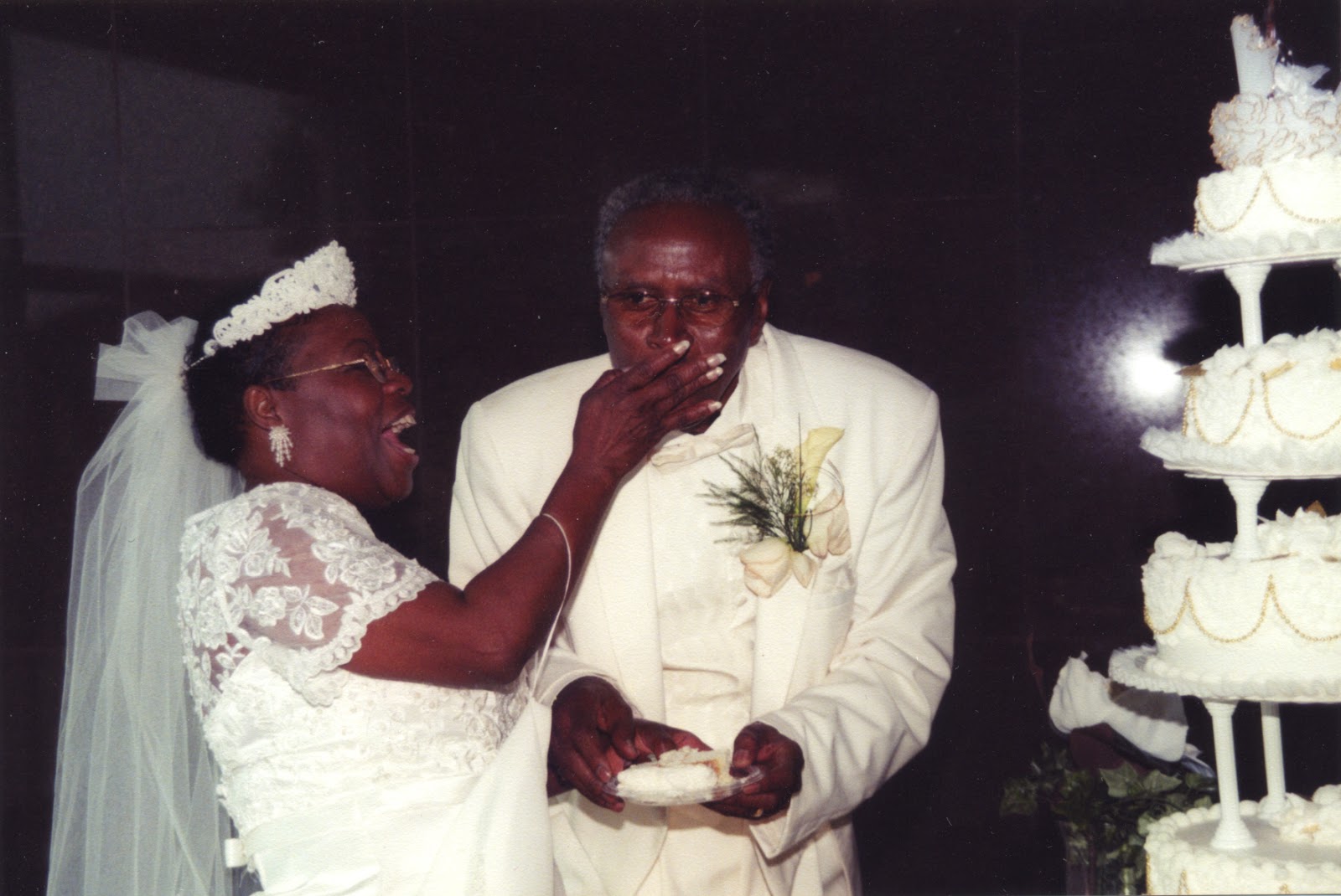 "Q&A With Alvin Brooks: Binding Us Together – ReadMoreCO