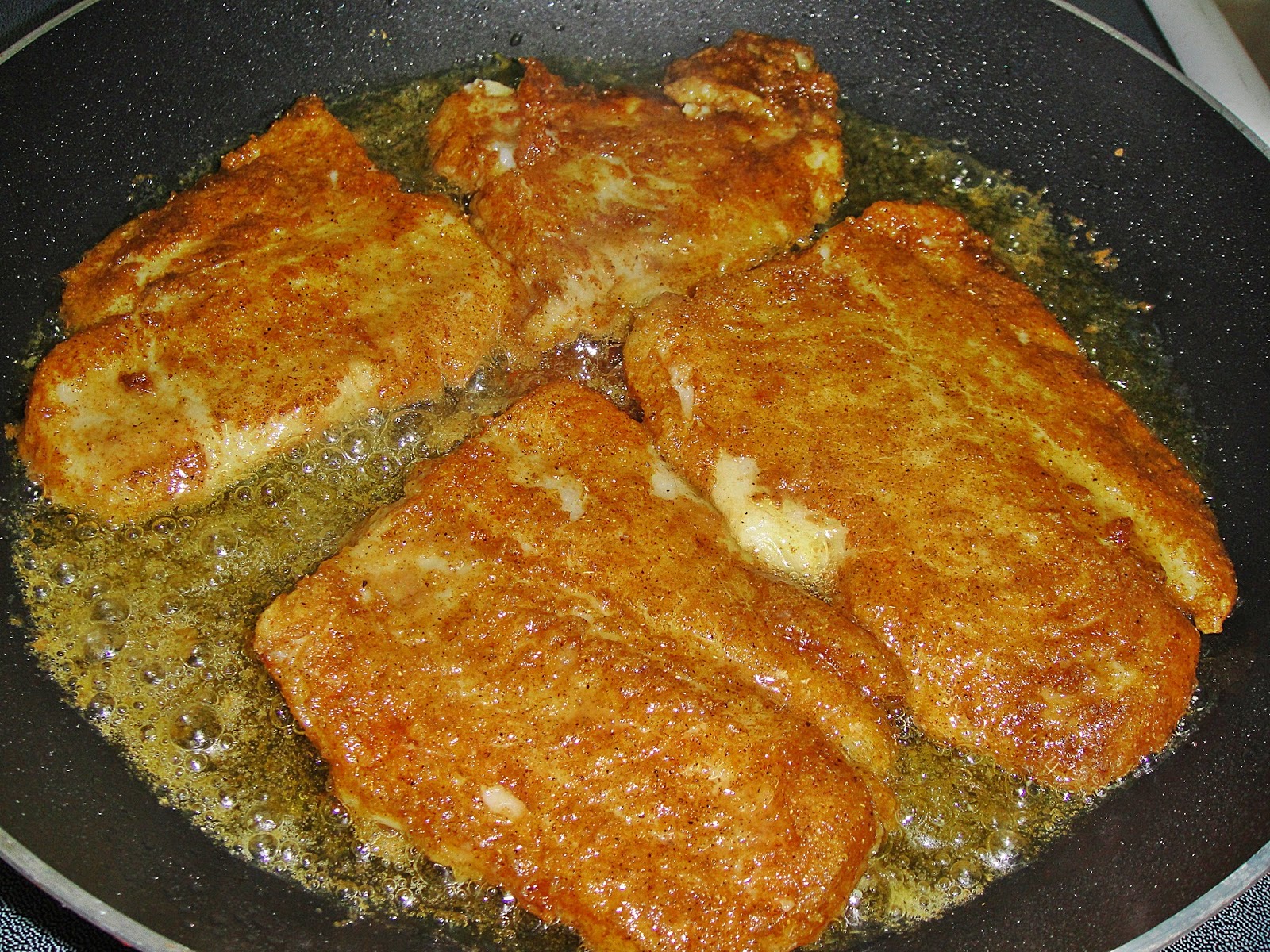 Maryam's Culinary Wonders: 343. Iraqi Fish Turn-Over