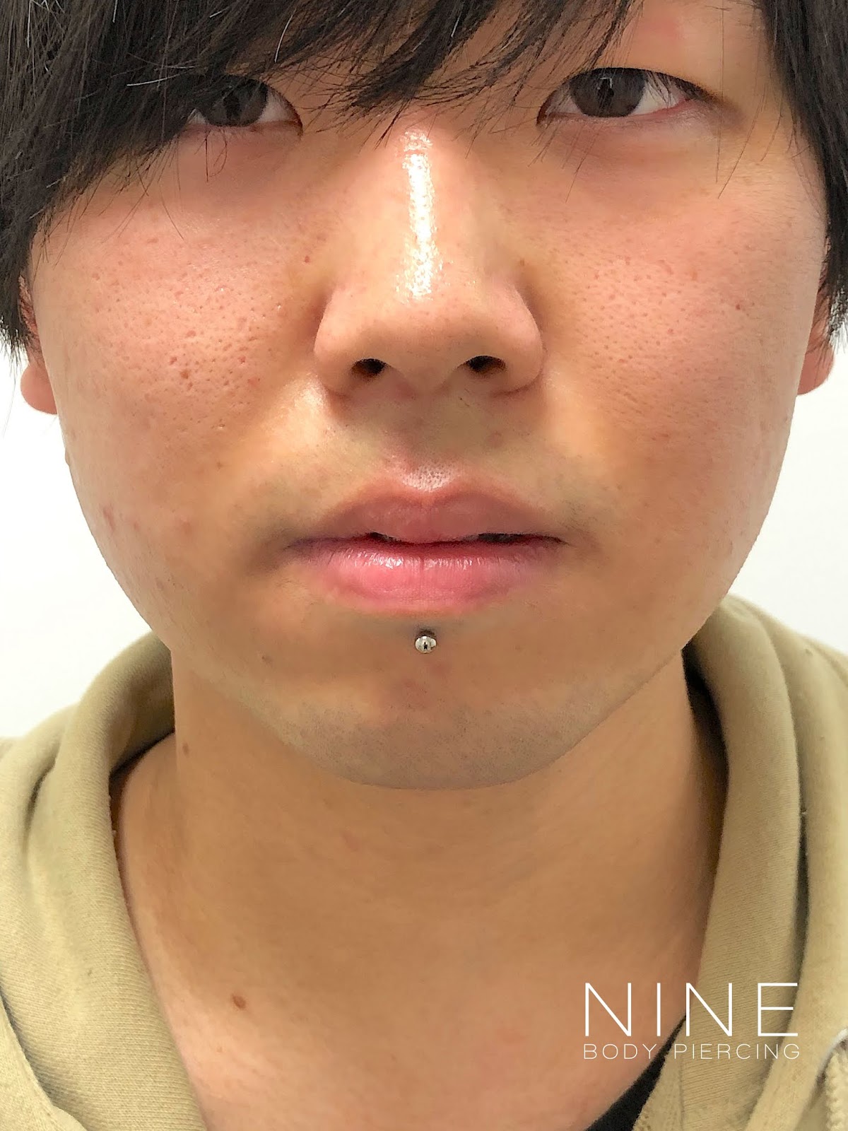 NINE BODY PIERCING BLOG: Labret with Anatometal!!! Labret