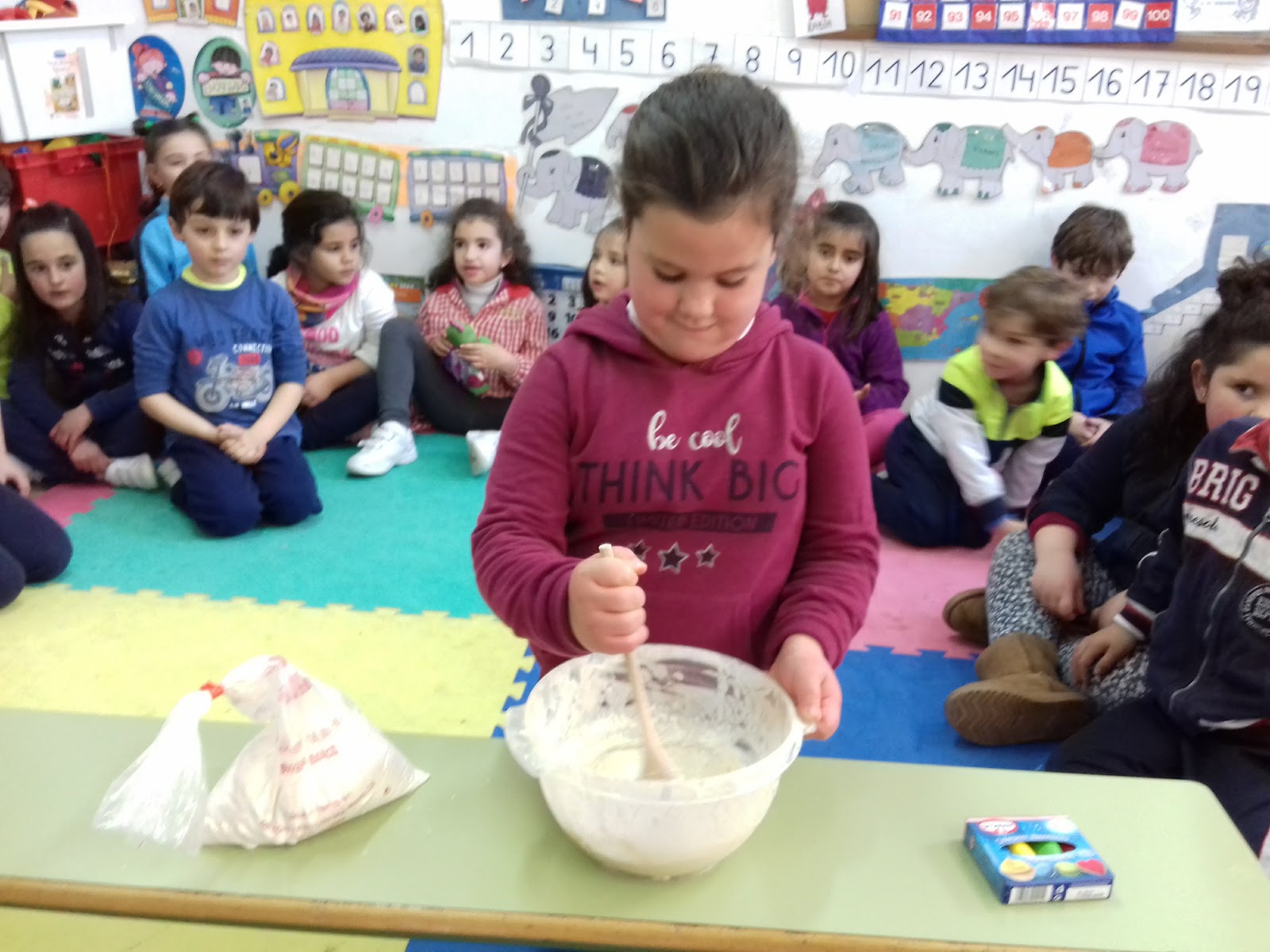 Mi blog de infantil 3 4 5: Masa de colores