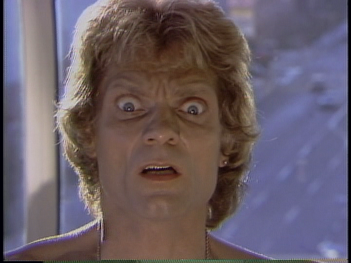 Cult-Trash//in-French: BOARDINGHOUSE