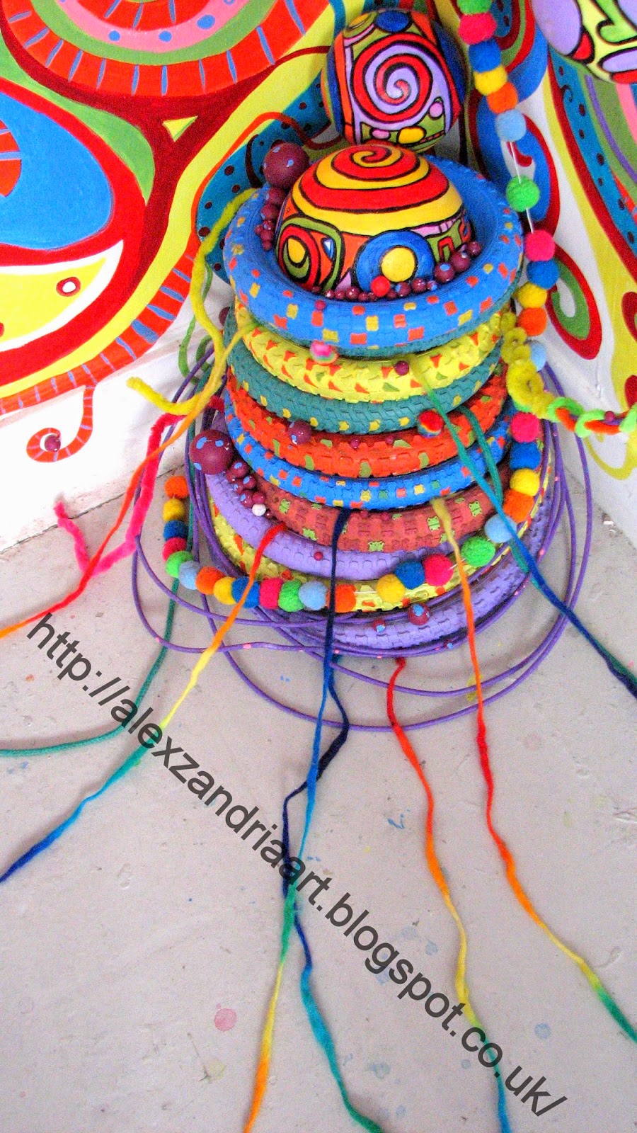 Alexzandria Art : Psychedelic Brain Bug