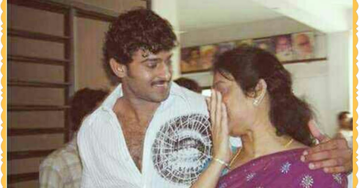 Prabhas 2 PrabhasFans: Prabhas With His Mother 💚 Unseen Photos