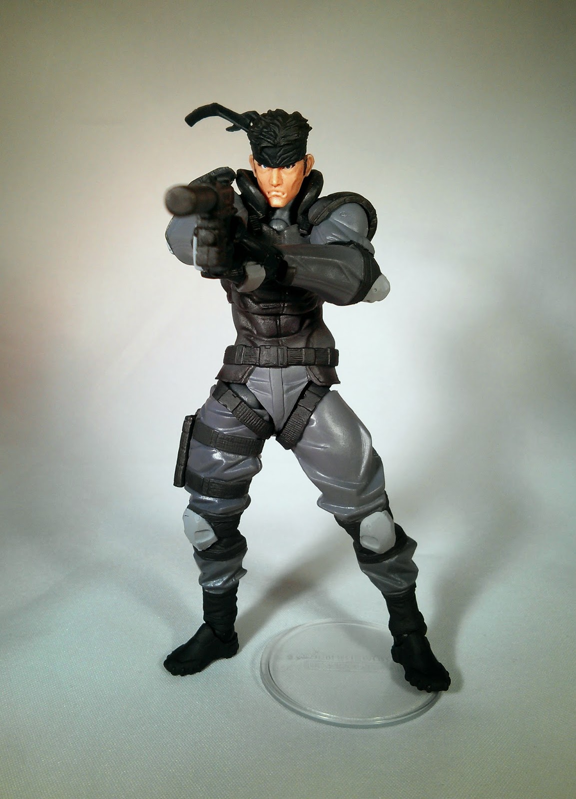 Toybox Soapbox: Micro Yamaguchi Revoltech Revolmini Solid Snake Review