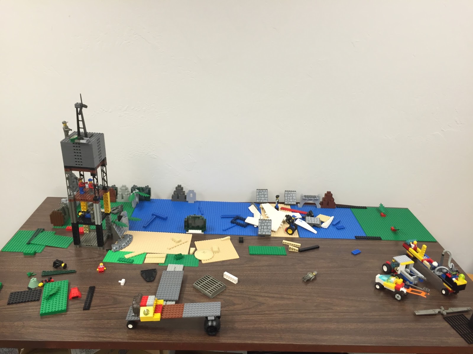 FX Studio and Making MS - De Pere Schools Makerspaces!: Lego Stop ...
