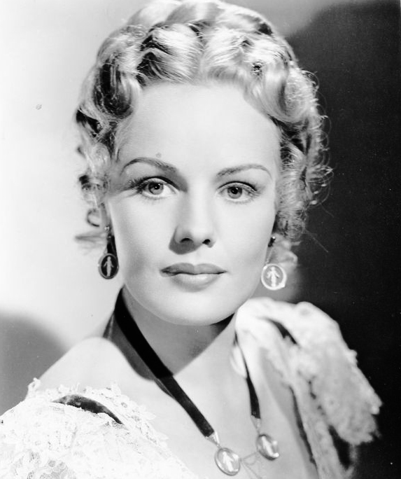 my magazine: Οι ομορφότερες γυναίκες του hollywood:Frances Farmer