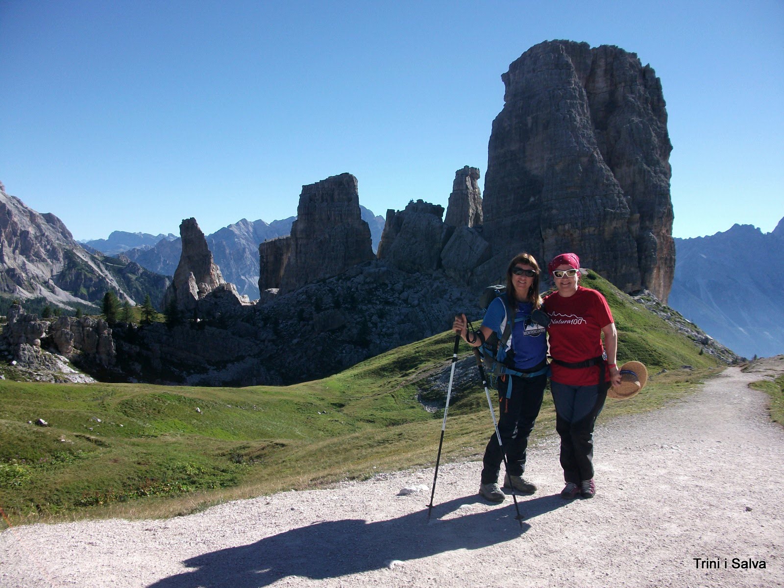 TRINI Y SALVA: Vía : Delle Guide en Torre Grande cima oeste 2.355 m ...
