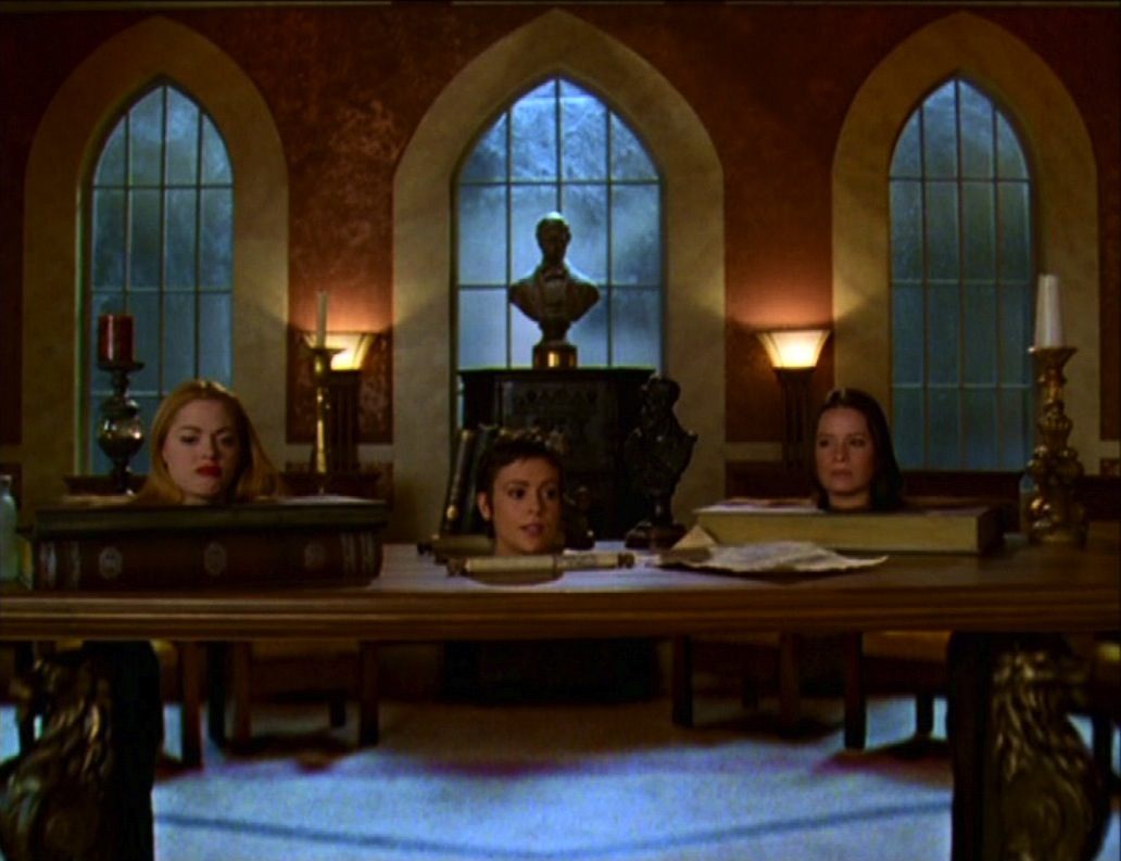 Charmed: Season 6 - Tinta Nocturna