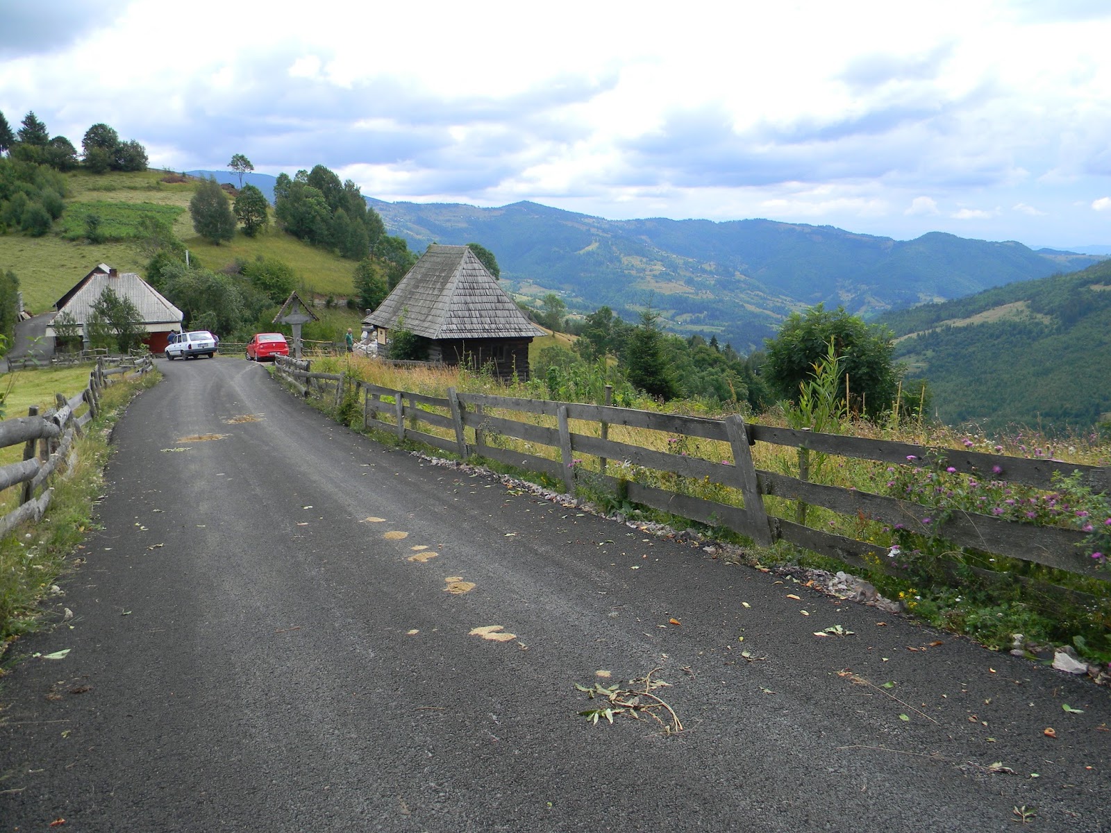 Blog de Calatorii si Drumetii Montane.: La Casa memoriala Horea din ...