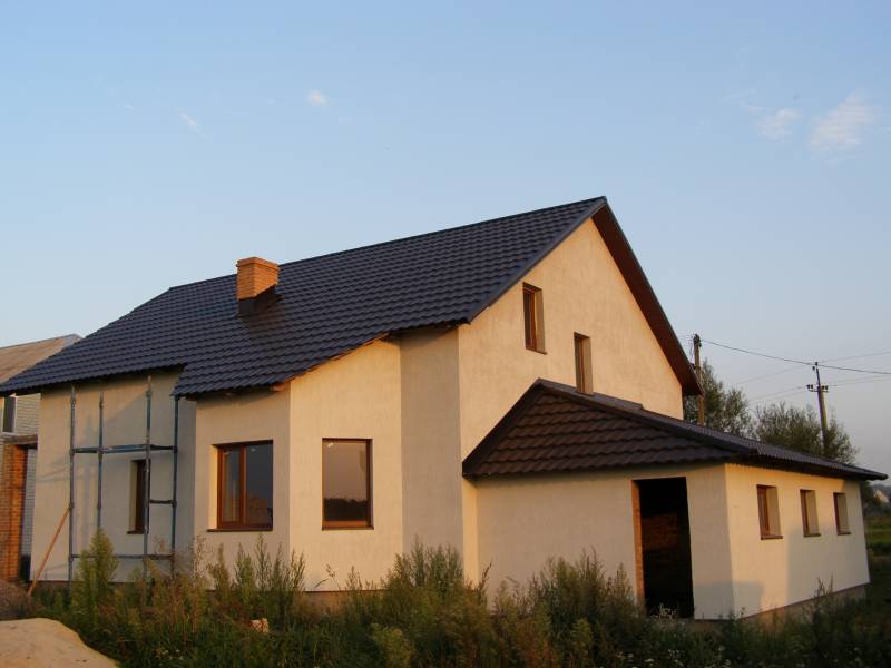 Houses in Ukraine: New cottage in the Lviv region