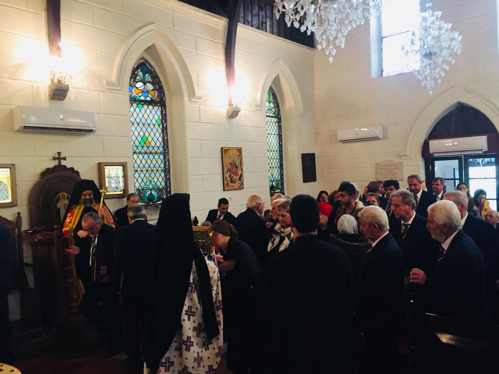 ΦΩΣ ΦΑΝΑΡΙΟΥ: Η ΓΙΟΡΤΗ ΤΩΝ ΕΙΣΟΔΙΩΝ ΤΗΣ ΘΕΟΤΟΚΟΥ ΣΤΗ ΣΜΥΡΝΗ (ΦΩΤΟ)