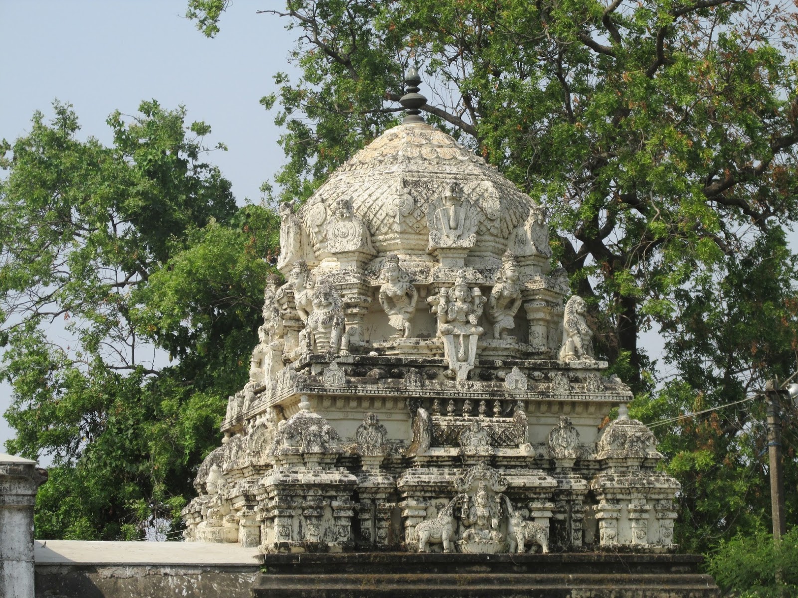 Tamilnadu Tourism: Rajagopalaswamy Temple, Manimangalam, Kanchipuram