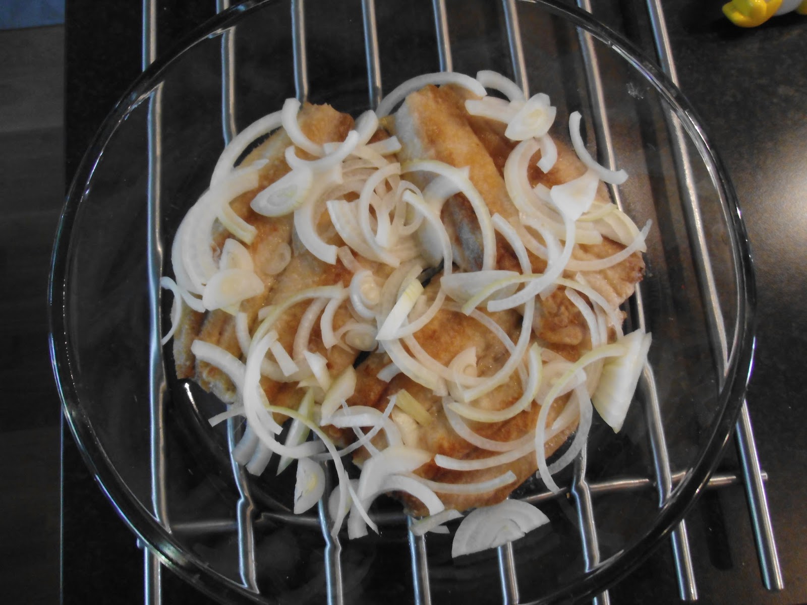 Swedish food - as we create it in Sweden: Fried herring (stekt sill)