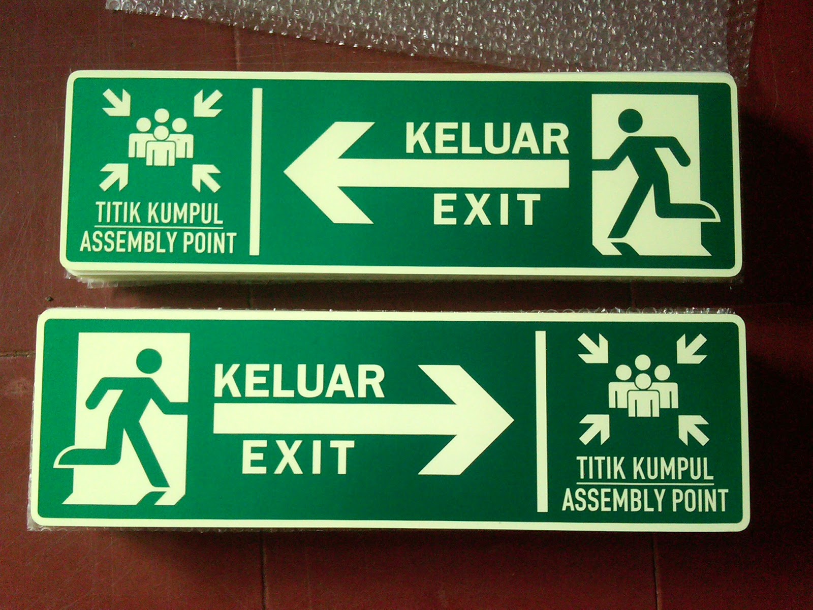 60+ Jalur EvakuasiRambu