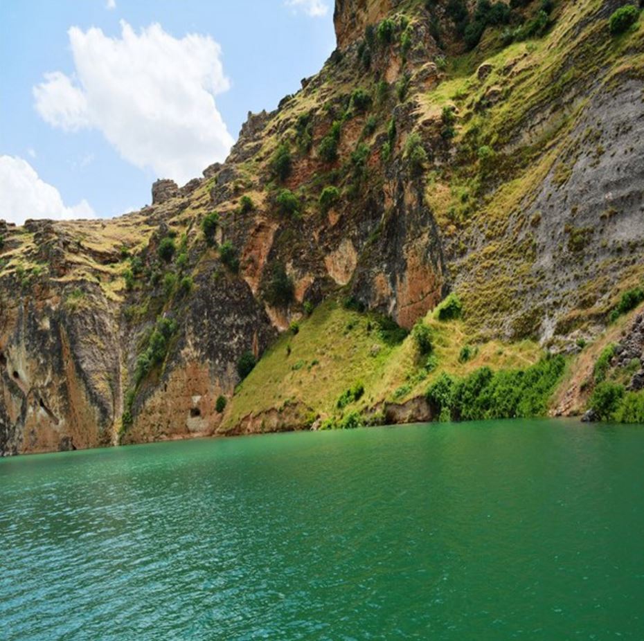 Hidden and little known places: Castles of Eğil, built in 5000 BC ...