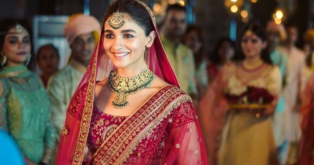 Alia Bhatt Date Of Birth, Biography, Age, Height, Net Worth, Boyfriend ...