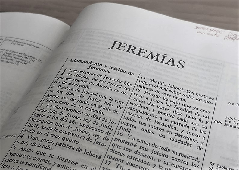UNA LLAMADA A LA ENTREGA: Introducción a Jeremías