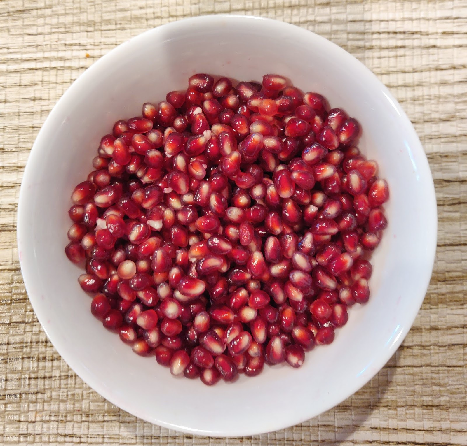 pomegranate juice Indian | mathulam palam (mathulai) juice | anar juice ...