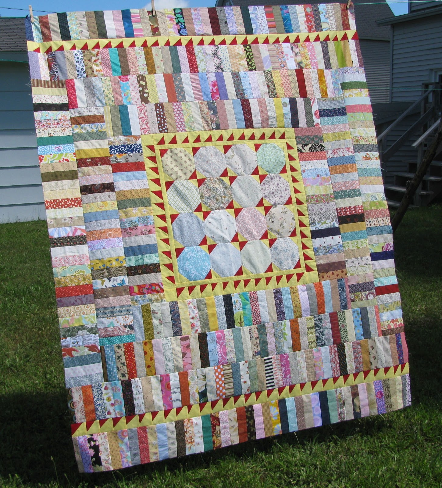 Selvage Blog: Carol's New Sunshine Quilt