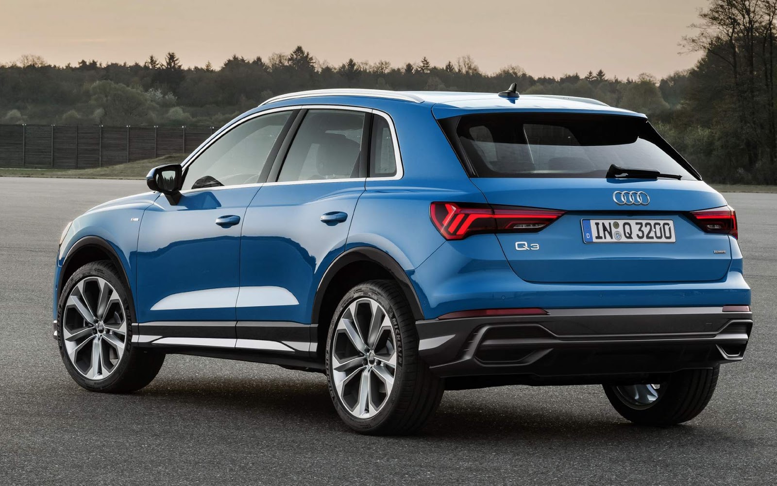 Novo Audi Q3 2019 - vídeo, detalhes e especificações