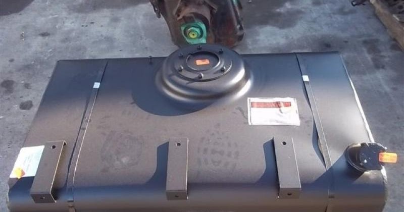 Side Mounted Fuel Tanks for Medium and Heavy duty Trucks