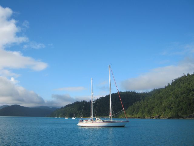 windChalmer: Photos: Are we in Canada? CID Harbour, so pretty