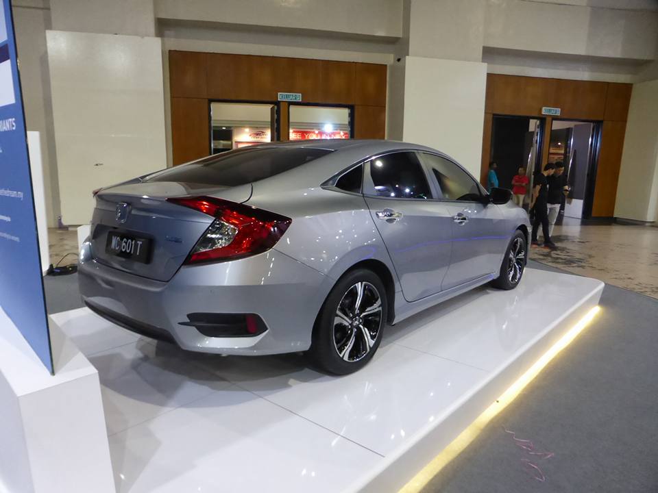 OTOREVIEW.MY - "otomobil" review...: MEGA REVIEW: Honda Civic FC 2016