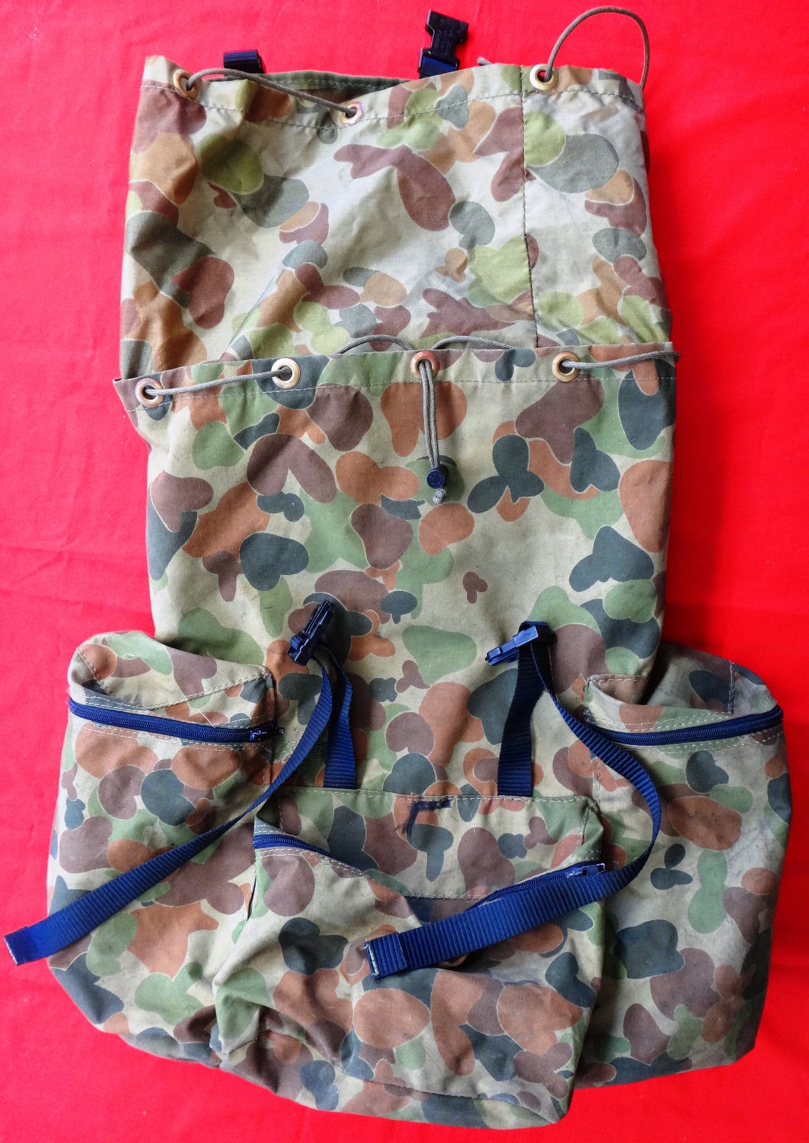 Webbingbabel: Australian Army Webforce DPCU Day Pack 1980s