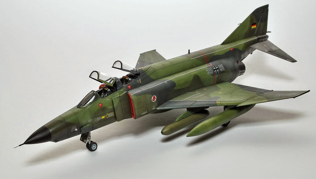 Wings of Glory: 1/72 Revell RF-4E Phantom II