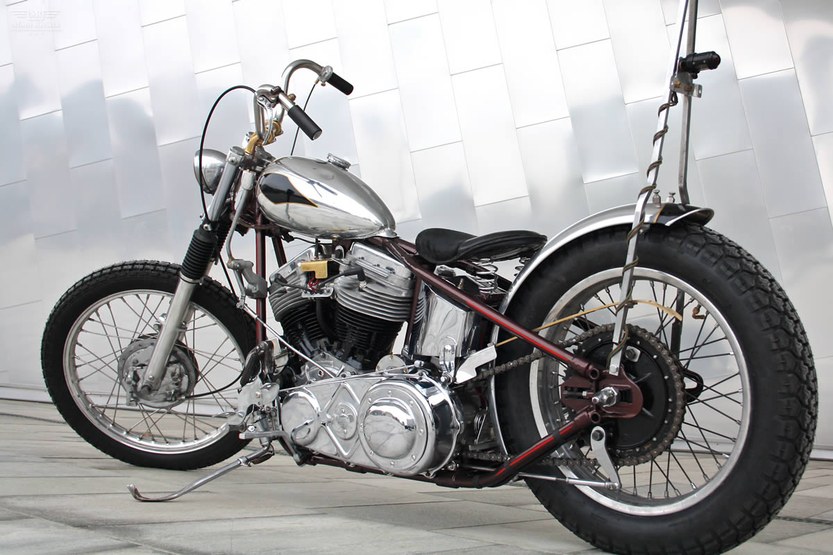 HardSun Motorcycles: Harley Panhead par James Roper-Caldbeck