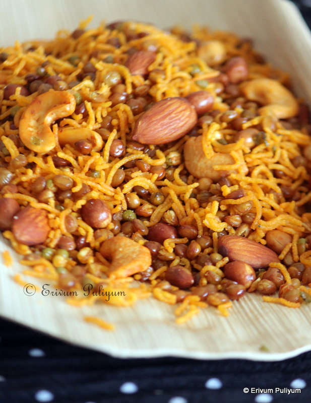 Erivum Puliyum: Bombay Mixture (Kerala Style Mutta Mixture) | Dal Moth ...