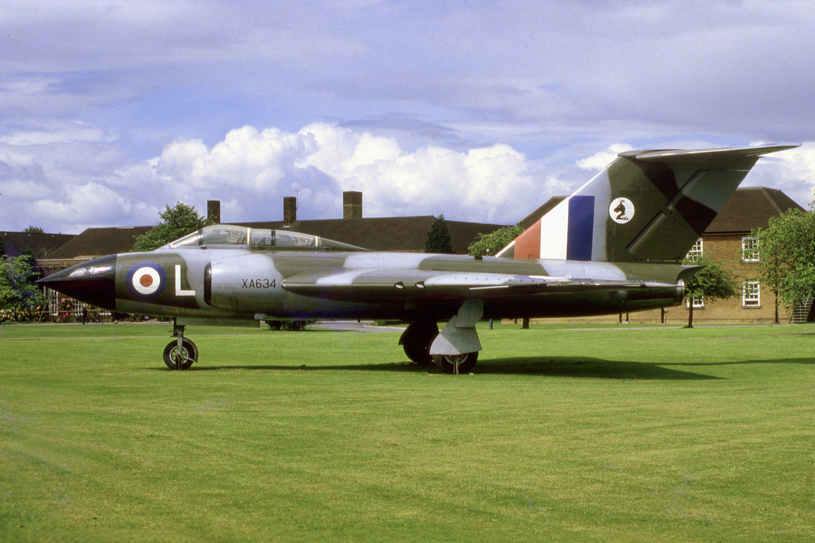 Olivers Aviation Corner: RAF Maintenance Serials 7600M - 7699M.