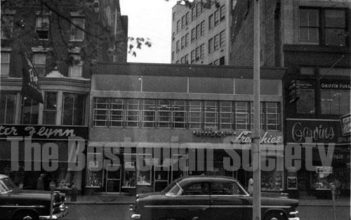 Shopping Days In Retro Boston: High Stepping in Retro Boston with Wilbar's