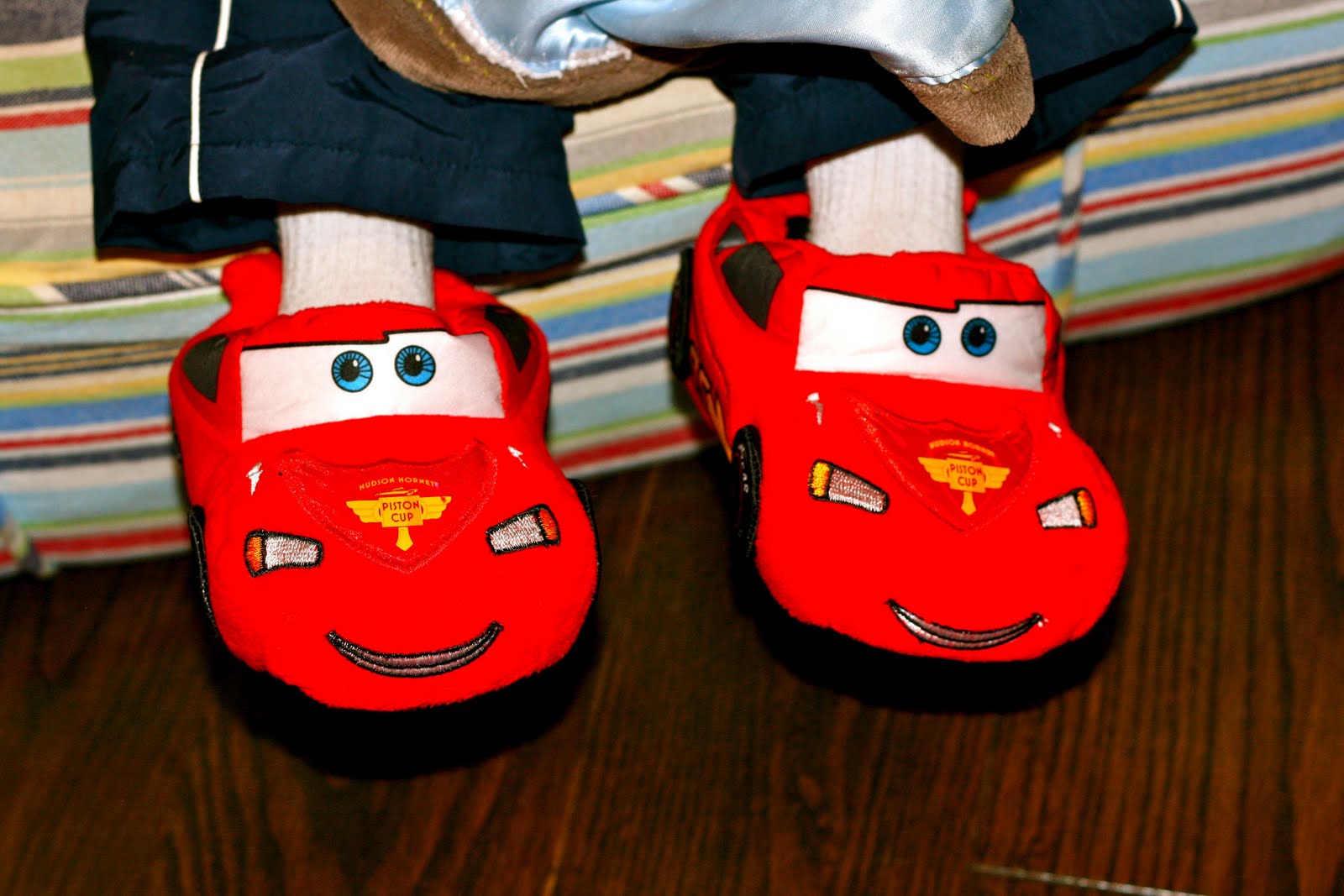 Our Little Seouls: Wordless Wednesday...Cars Slippers
