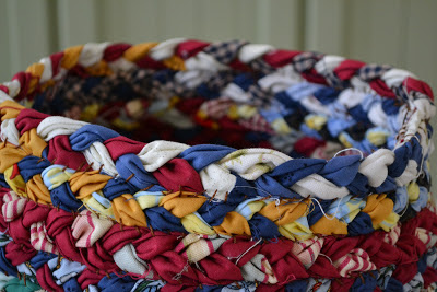 Angels have Red Hair: How NOT to make a braided rag basket.....