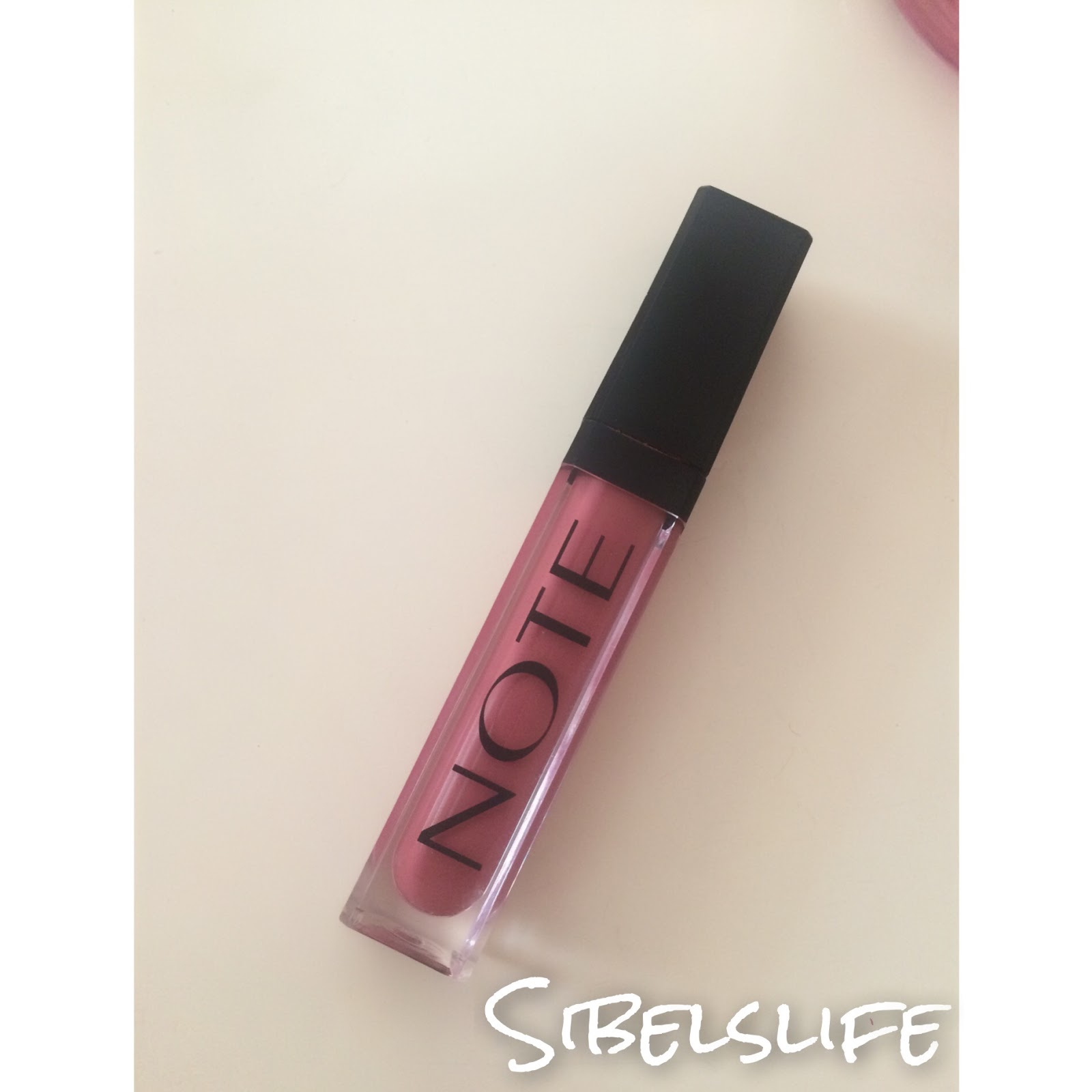 sibelslife: NOTE MATTEMOIST LIPGLOSS