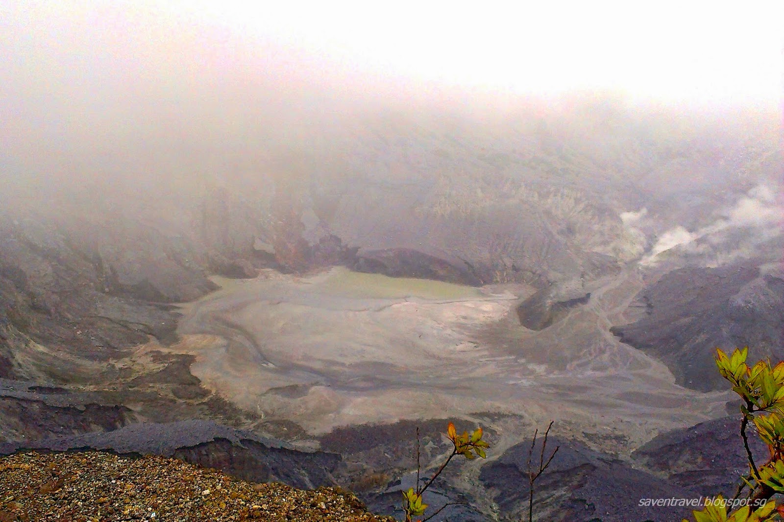 Save & Travel: Bandung : Land of Unique Volcanoes