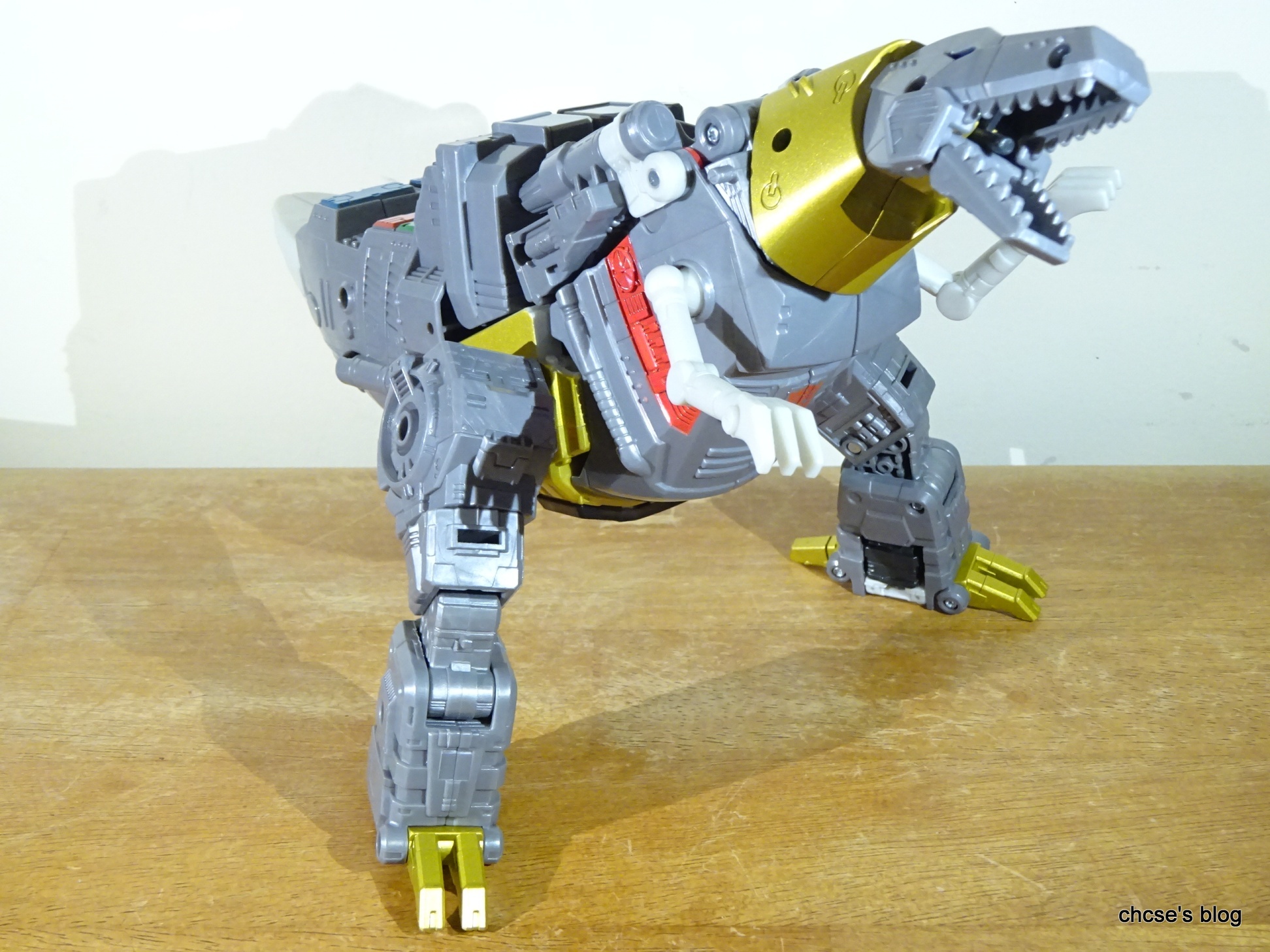 ChCse's blog: Toy Review: Transformers Generations Studio Series 86 ...