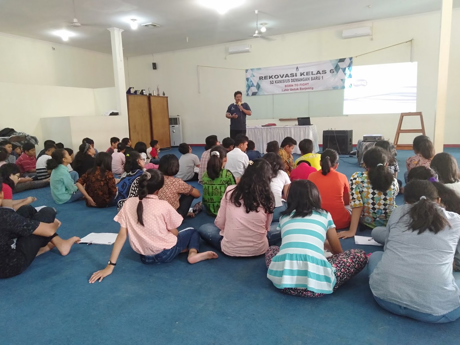 SEKOLAH DASAR PILIHANKU: Rekovasi 2 SD Kanisius Demangan Baru 1