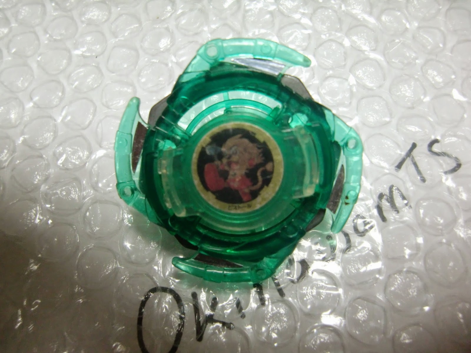 Toku Taku Toys' Beyblade Collection: 08 Bistool ★ 08 ビストール