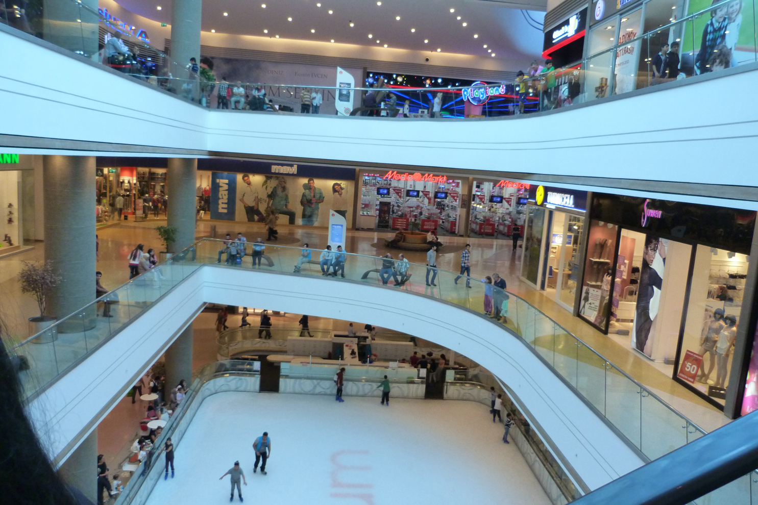 AUSSIE IN ADANA: Blog 3: A walk in the Park - Adana Central