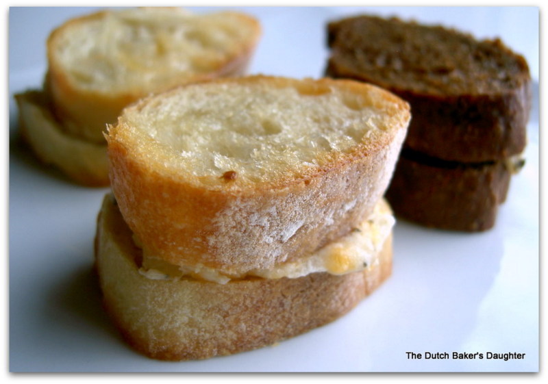 The Dutch Baker's Daughter: Grilled Cheese Sliders