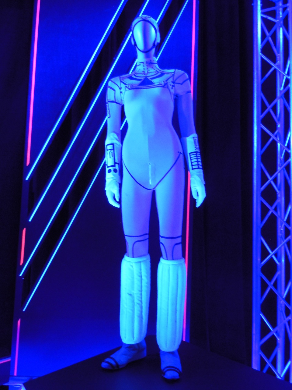 Costumes from the original Tron on display... | Hollywood Movie Costumes