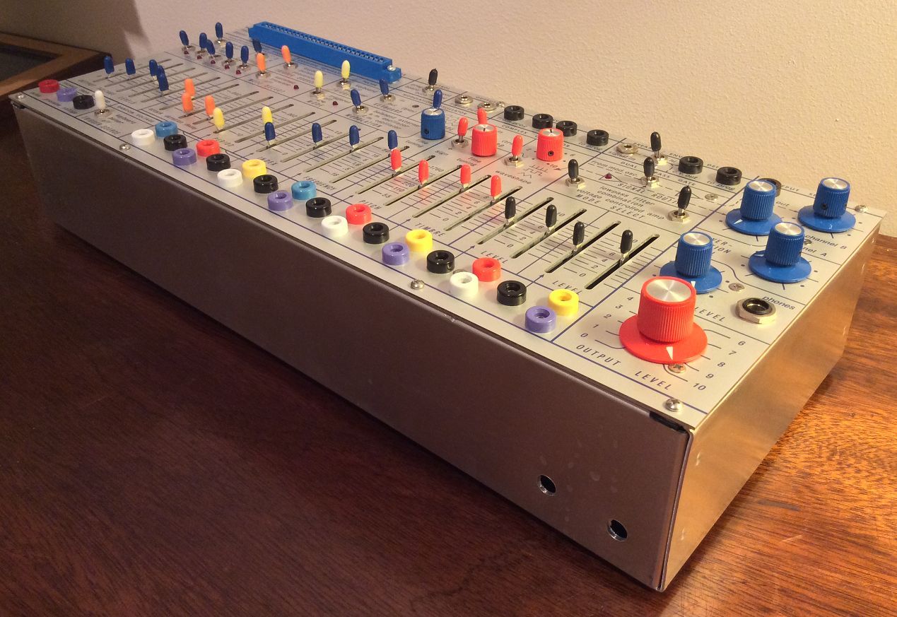 MATRIXSYNTH: 208r synth module (Buchla Model 208 clone)